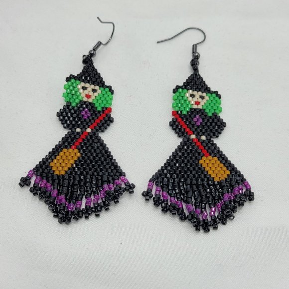 Jewelry | Nwot Cute Witch Halloween Beaded Earrings | Poshmark